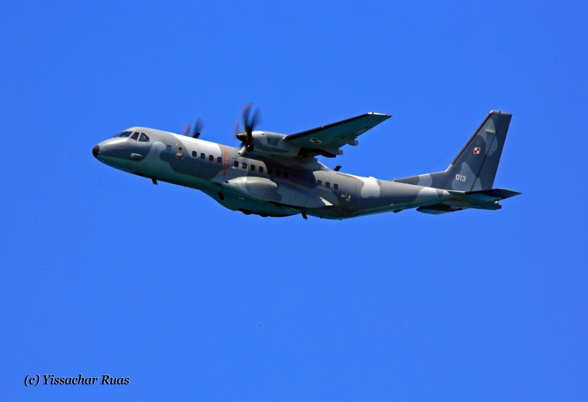 Israel Flies its 70th!