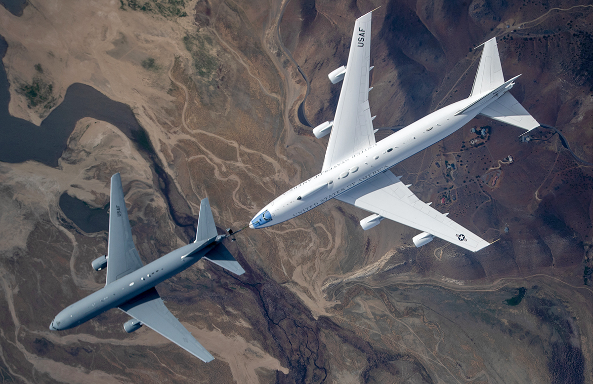 Stunning Air to Air video of the ‘Doomsday Plane’