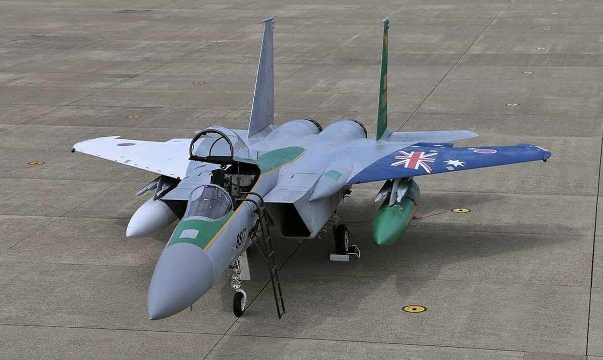 JASDF F-35A Lightning II’s deploy overseas for the first time.