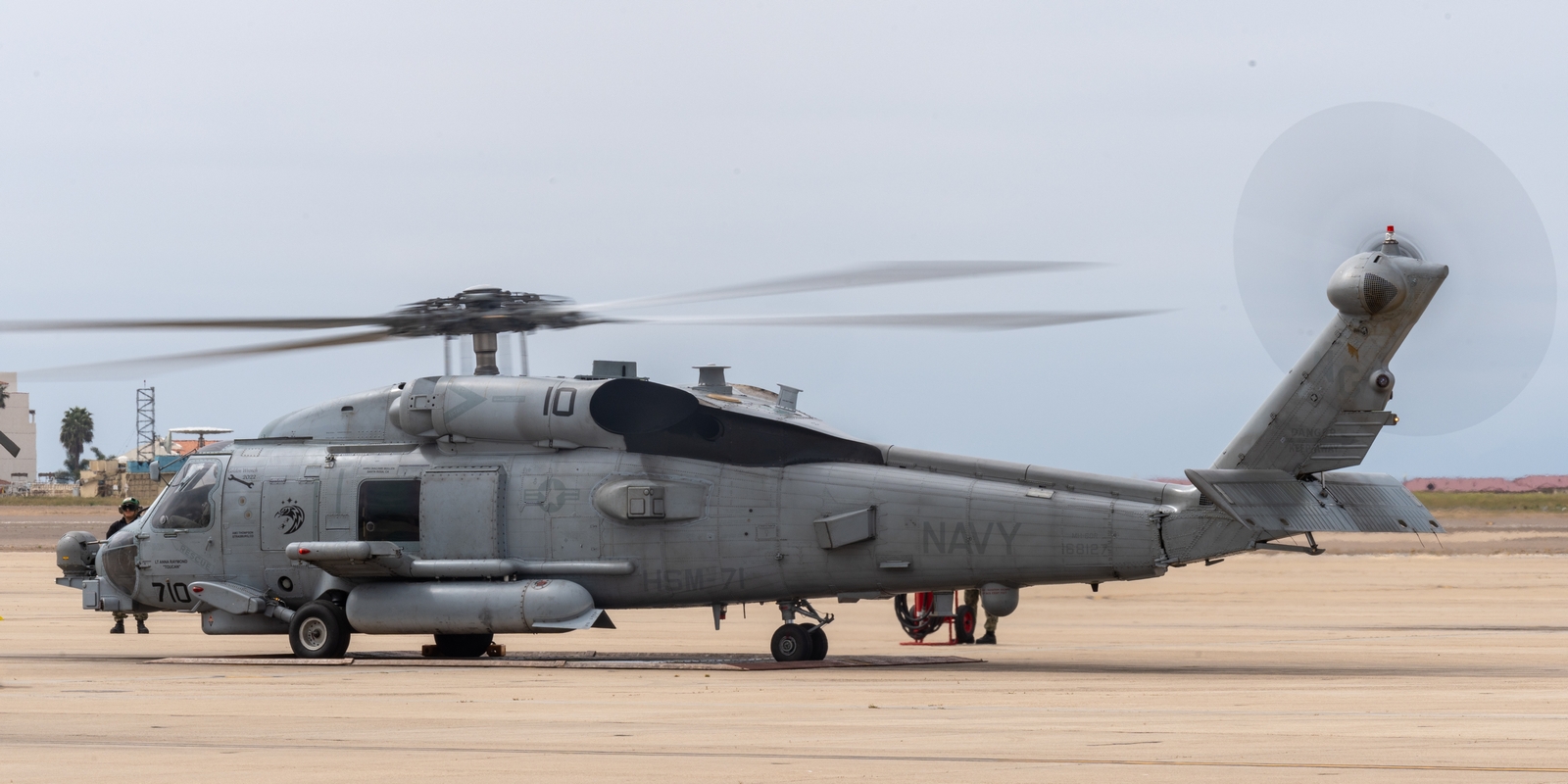 MH-60R Seahawks: “Hunting for Whales”